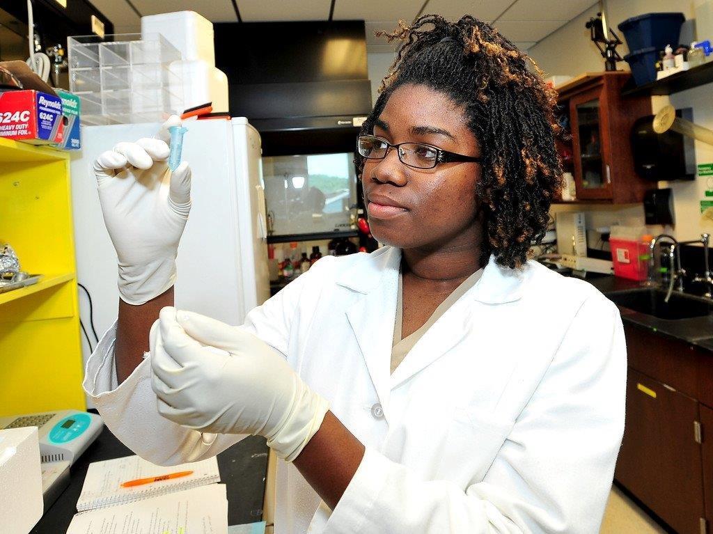 Biomedical Science Research Graduate Student - Office of Intercultural ...