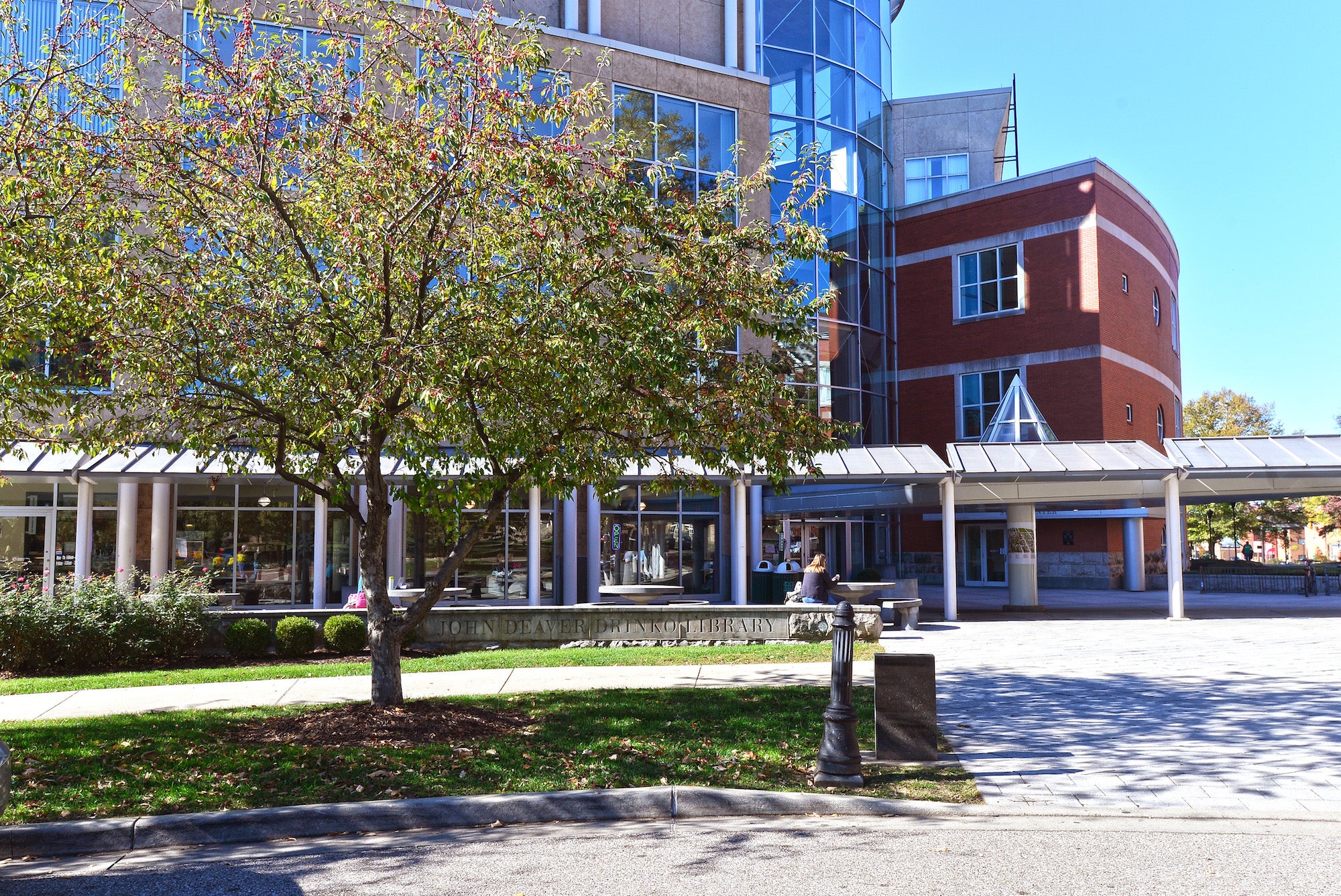 Marshall University Libraries - Marshall Libraries