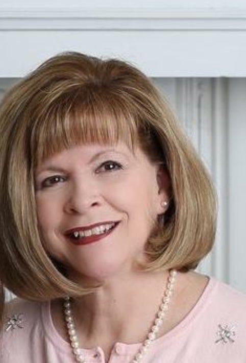 Elizabeth Sheets's Instagram, Twitter & Facebook on IDCrawl