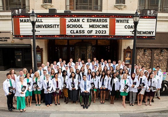 School of Medicine welcomes Class of 2023 with White Coat Ceremony - Marshall University News