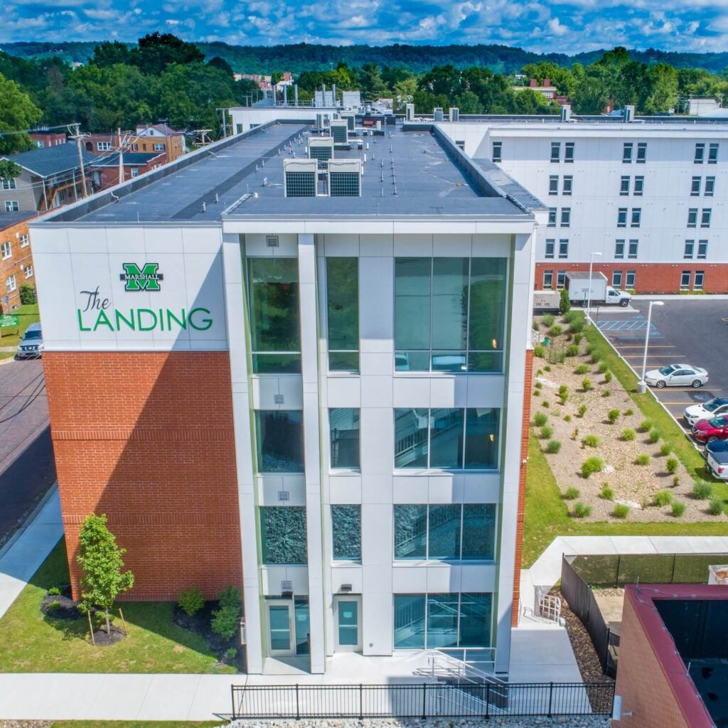 Amenities and Community Features – The Landing at Marshall
